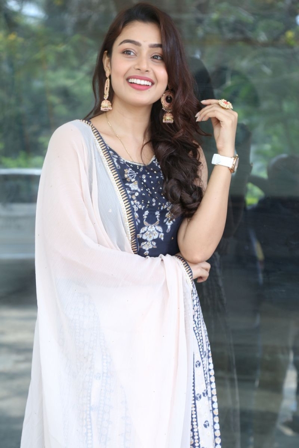 Moksha Photos: Latest HD Images, Pictures, Stills & Pics - FilmiBeat