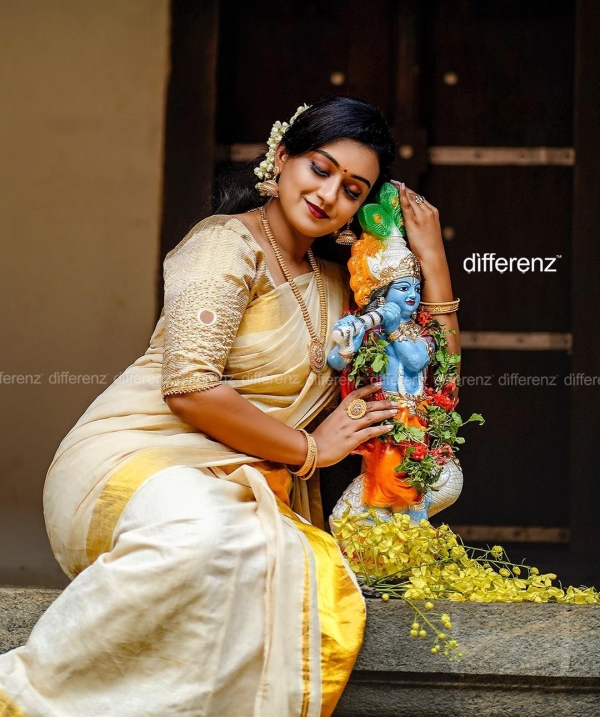 Serial Actress Varada Jishin's Vishu Special Photoshoot in Kerala Saree ...