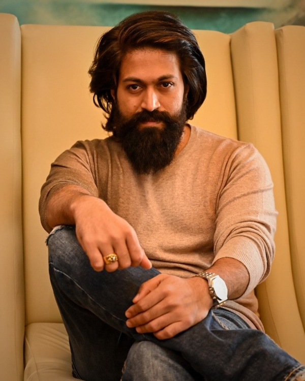 Yash Photos [HD]: Latest Images, Pictures, Stills of Yash - FilmiBeat