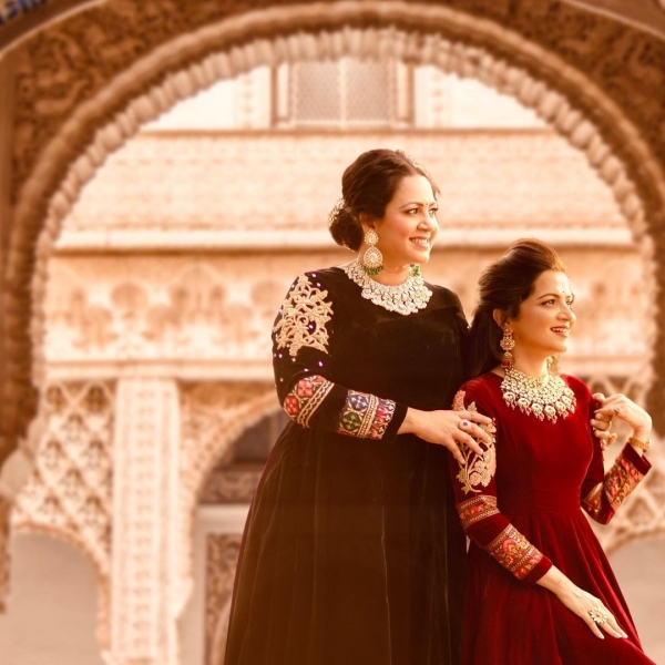 வாவ்...தேவதை...வர்ணிக்க வார்த்தையே வரலியே...மயங்க வைக்கும் டிடி ...