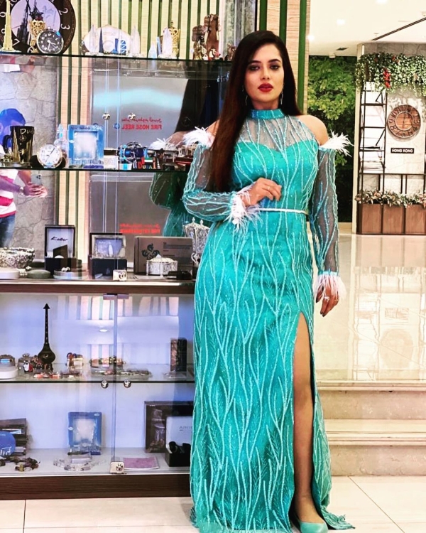 Actress Remya Panicker New Glamour Stills In Bodycon Gown, See More ...