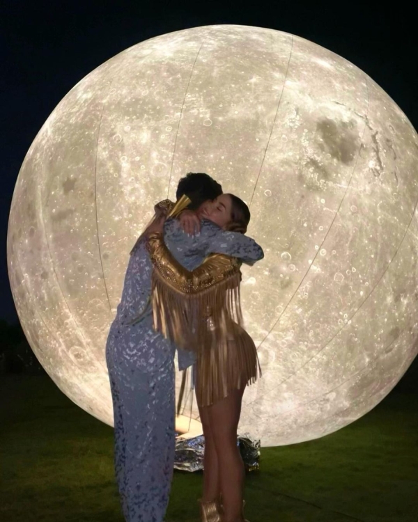 பிகினியில் என்னம்மா டென்னிஸ் ஆடுறாரு டெமி ரோஸ்.. இணையத்தை சூடாக்கிய ...