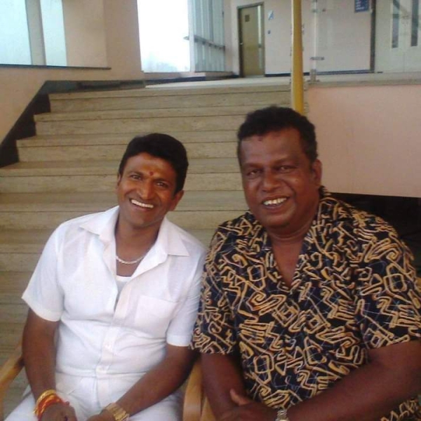 Kgf2 Actor Mohan Juneja Unseen And Family