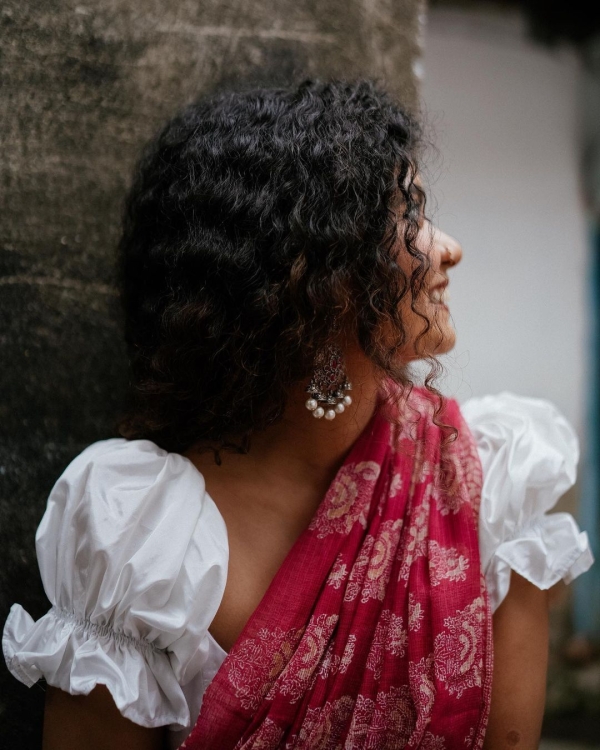 Malayalam Actress Anna Ben Nayarambalam's Cute Saree Pics | സാരിയി ...