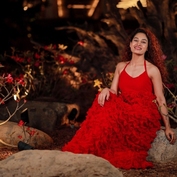 Pooja Ramachandran Photos [HD]: Latest Images, Pictures, Stills of ...