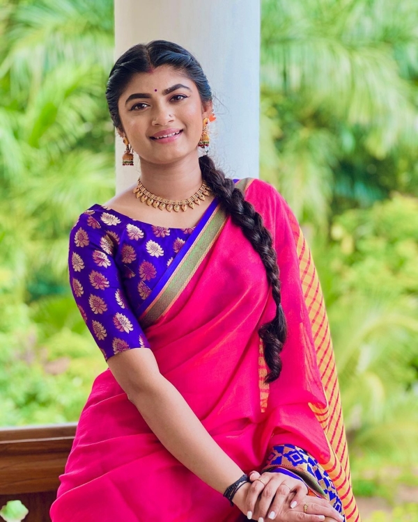 Serial Actress Akshaya Raghavan Latest Saree Pics Goes Viral ...