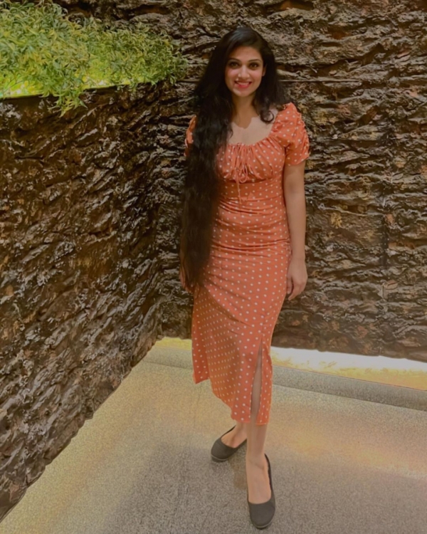 Thoovalsparsham Fame Avanthika Mohan's Glamorous Instagram Stills ...