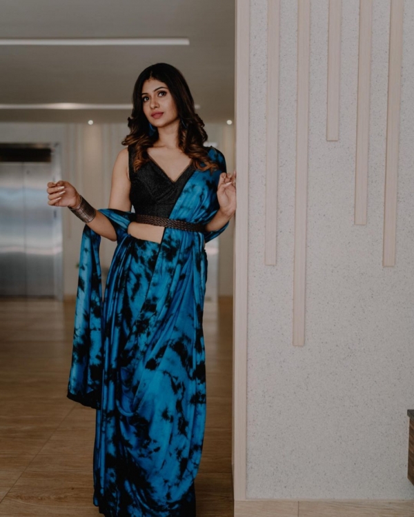 Serial Actress Ashwathy Ash New Stylish Look In Saree | 'സാരി ഇങ്ങനേയും ...