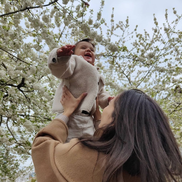 Amy Jackson With Her Adorable Kid Photos