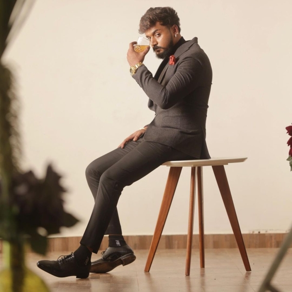 Dhanveer Gowda Photos [HD]: Latest Images, Pictures, Stills of Dhanveer ...