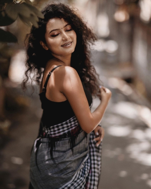 Sayani Pradhan Photos [HD]: Latest Images, Pictures, Stills of Sayani ...