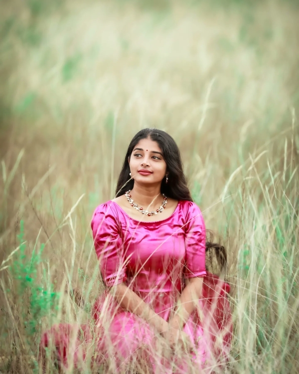 Sheela Rajkumar Photos: Latest HD Images, Pictures, Stills & Pics ...