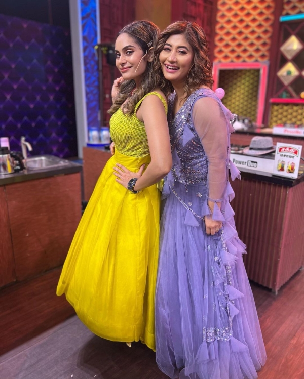 குக் வித் கோமாளி சீசன் 3.. ஸ்பெஷல் கோமாளியான சுனிதா! | Sunita turns to ...