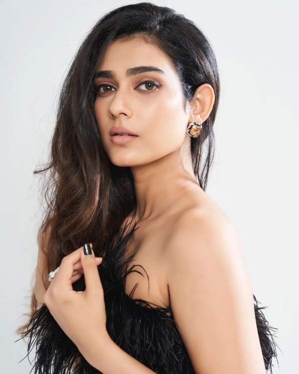 Aakanksha Singh