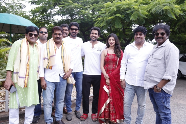 Dilwala Movie Opening