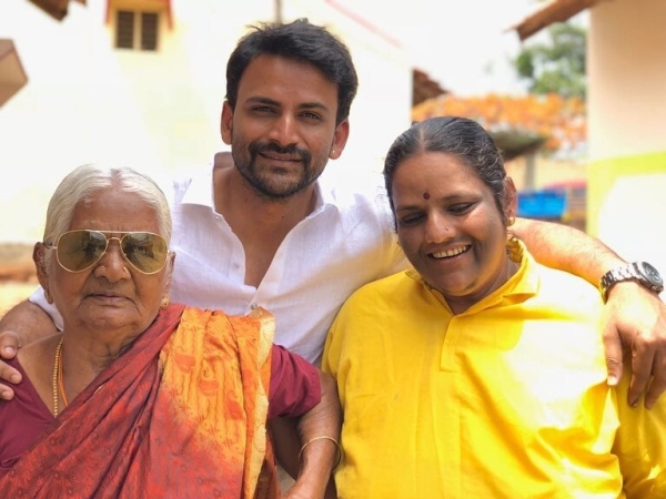 Kannada Actor Dolly Dhananjay Unknow Facts Photos