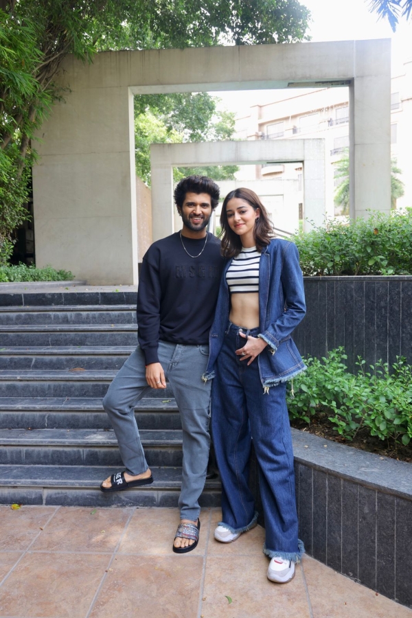 Vijay Deverakonda And Ananya Panday Promote Liger In New Delhi