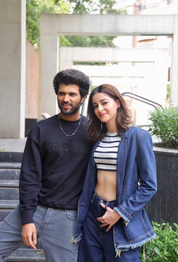 Vijay Deverakonda And Ananya Panday Promote Liger In New Delhi
