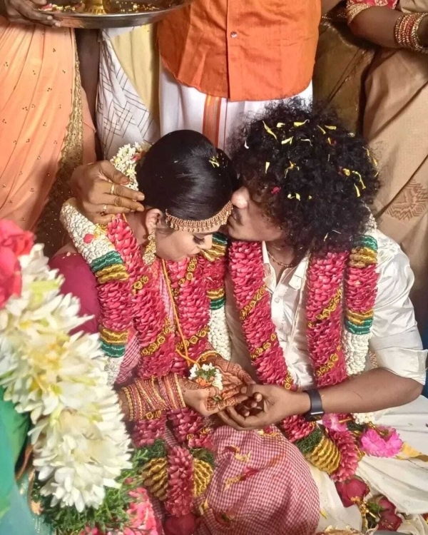 குக் வித் கோமாளி புகழுக்கு கல்யாணம் ஆகிடுச்சு.. மணப்பெண் பென்ஸியாவுடன் ...