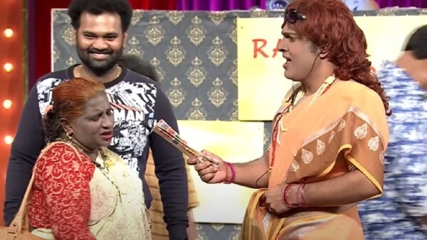 Extra Jabardasth Getup Srinu Comedy is amazing Lady Getup Sinu 26th ...