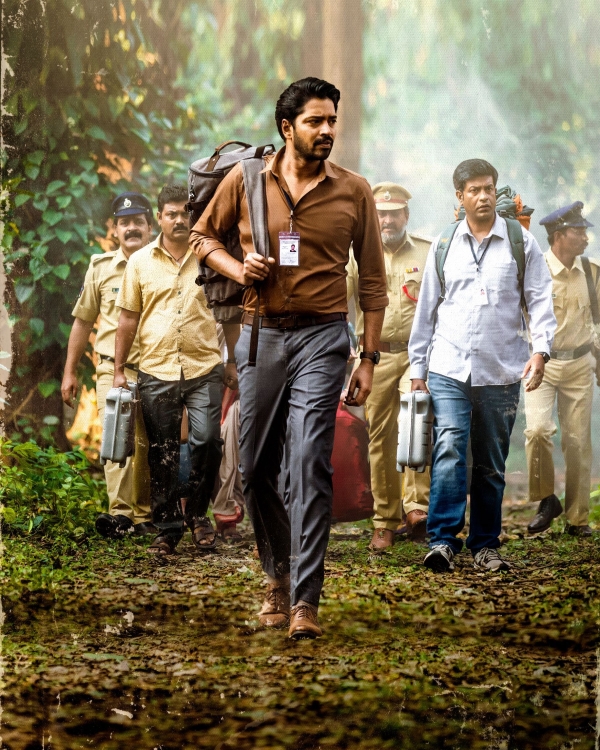 Itlu Maredumilli Prajaneekam Photos: HD Images, Pictures, Stills, First ...