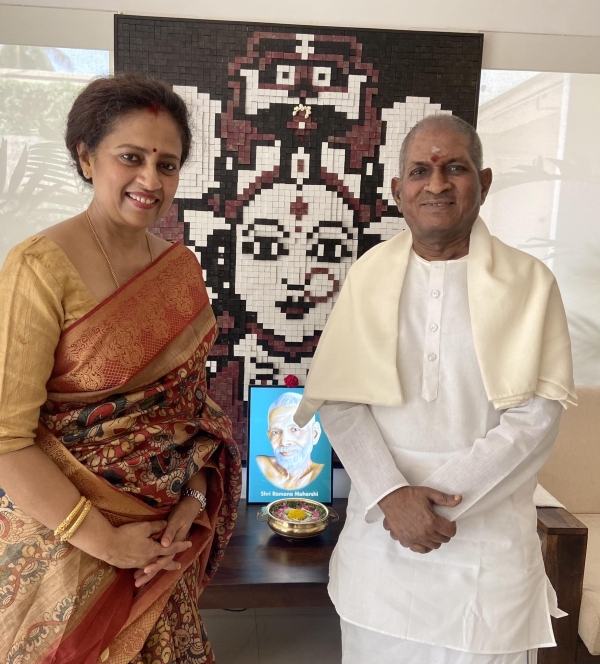 Lakshmy Ramakrishnan Family And Unseen Photos