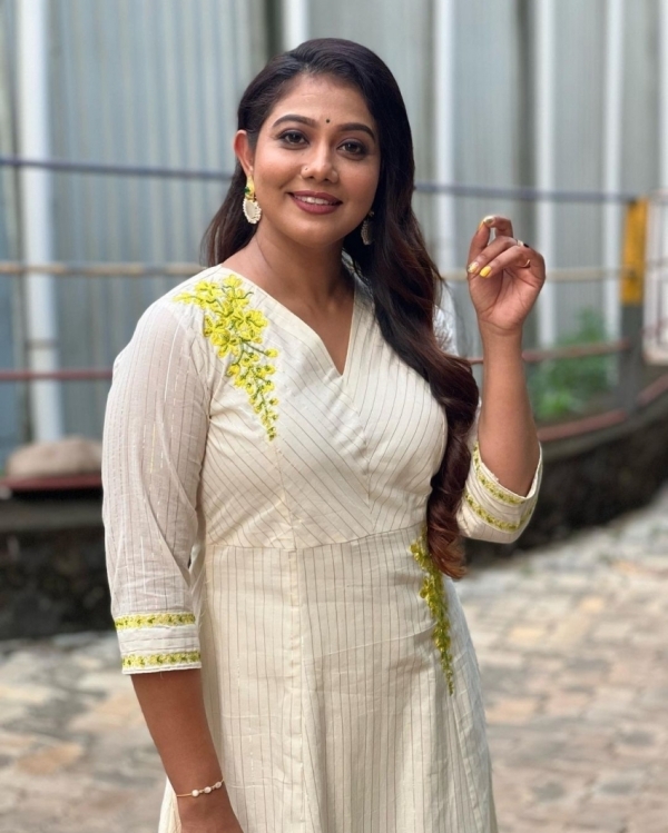 Nisha Sarang To Rekha Ratheesh And Another Malayalam Serial Actress Who ...