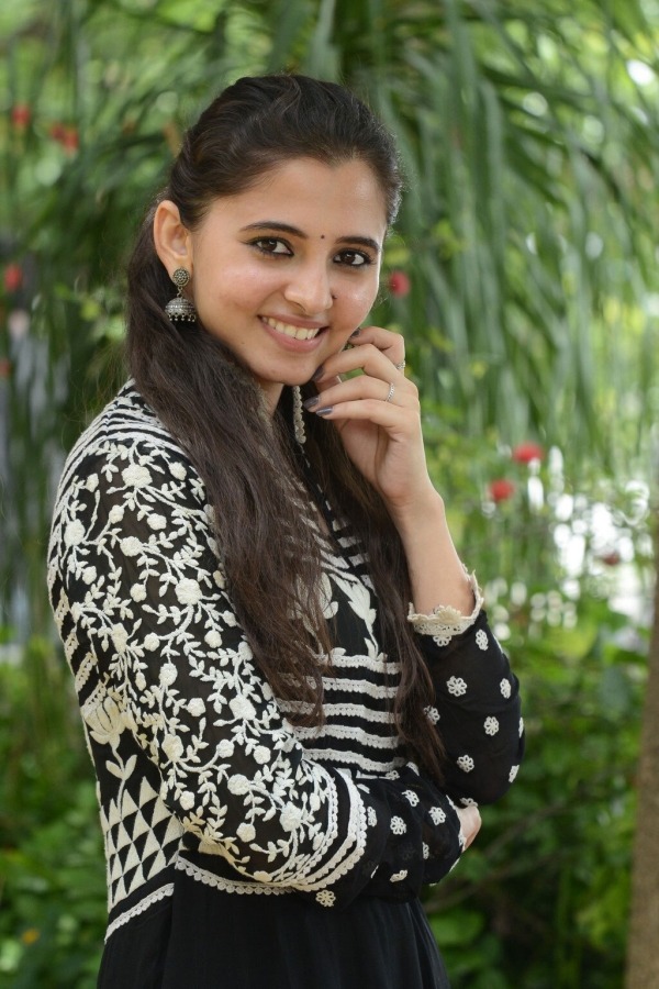 Preethi Asrani Photos: Latest HD Images, Pictures, Stills & Pics ...