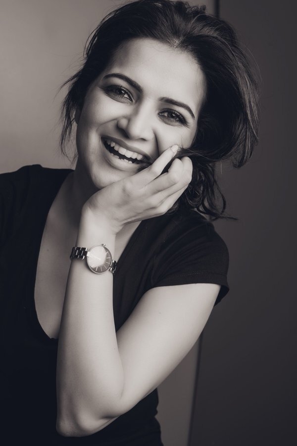 நாயகிகளுக்கே டப் கொடுக்கும் டிடி.. க்யூட் போட்டோஸ் இதோ! | Anchor DD's ...