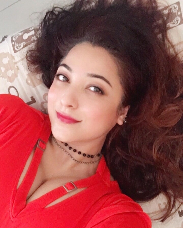 ಭೋಜ್‌ಪುರಿ ನಟಿ ಸ್ವೀಟಿ ಛಾಬ್ರಾ ಹಾಟ್ ಚಿತ್ರಗಳು | Bhojpuri Actress Sweety Chhabra Hot And Sizzling ...