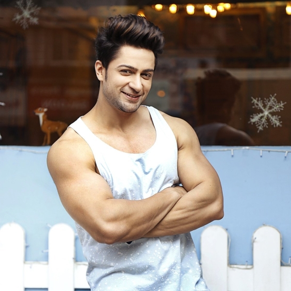 Shalin Bhanot Photos Photos [HD]: Latest Images, Pictures, Stills of ...