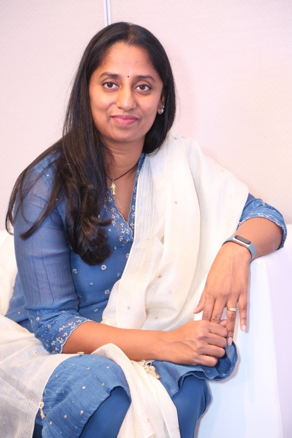 Deepthi Ganta Photos: Latest HD Images, Pictures, Stills & Pics - FilmiBeat