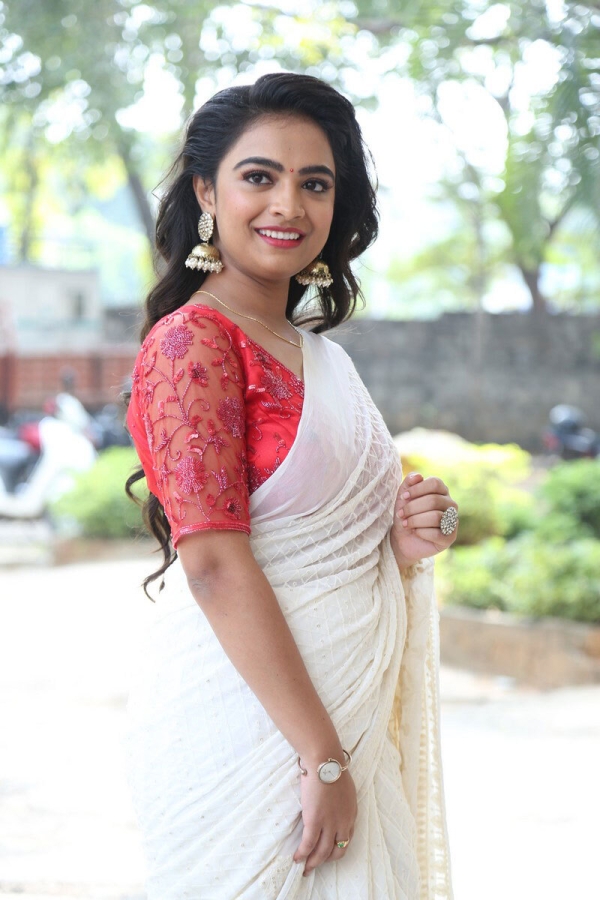 Nandini Photos [HD]: Latest Images, Pictures, Stills of Nandini - FilmiBeat