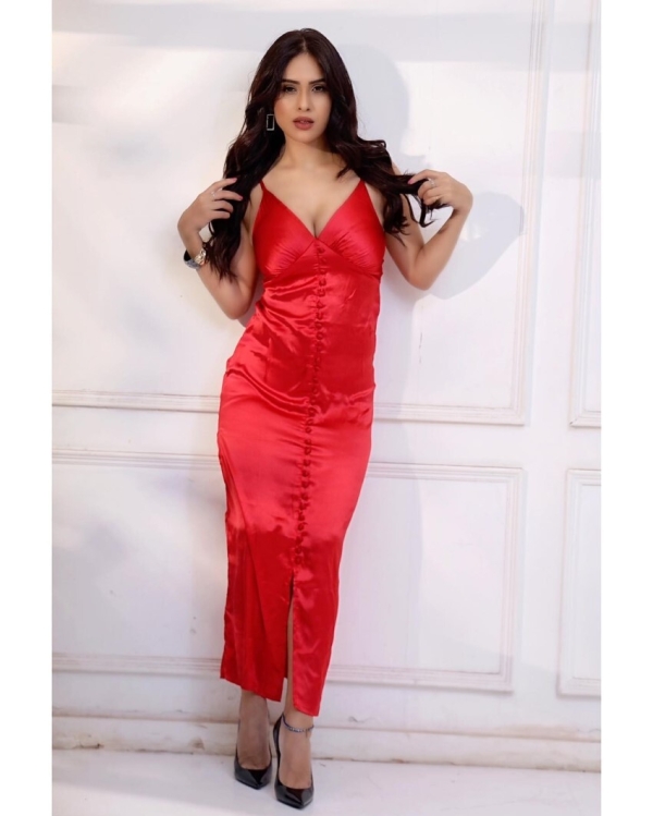 Neha Malik Photos [HD]: Latest Images, Pictures, Stills of Neha Malik ...