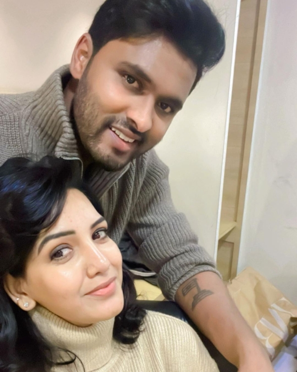 அமீர் கொடுத்த சர்ப்ரைசால்..சந்தோஷத்தில் மிதந்த பாவனி..அப்படி என்ன ...