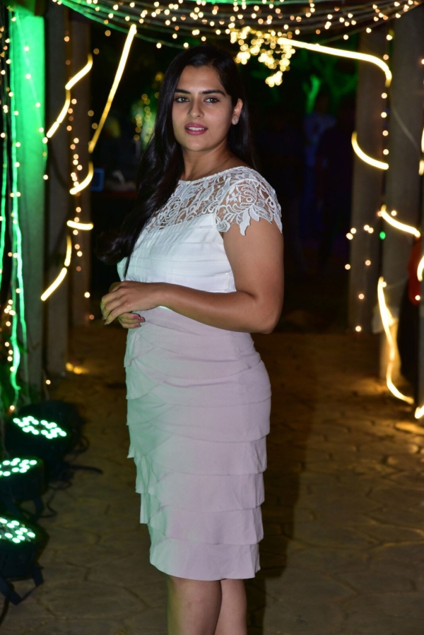 Kavya Kalyanram Photos [HD]: Latest Images, Pictures, Stills of Kavya ...