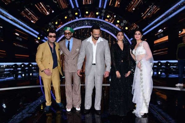 Ranveer Singh, Pooja Hegde, Jacqueline Fernandez & Rohit Shetty Promote ...