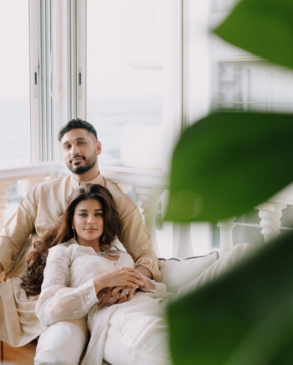 Year-Ender 2022: Farhan Akhtar to Mouni Roy; Bollywood Celebs Who Got Married In 2022