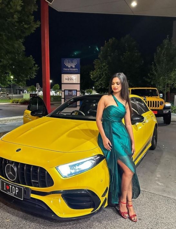 Ariyana Glory: ఆరియానా లేటెస్ట్ పిక్స్ వైరల్.. ఘాటు ఫోజులతో హాట్ ...