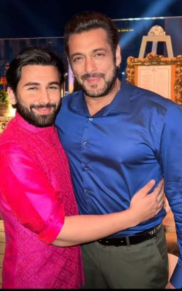 Inside Pictures Of Anant Ambani And Radhika Merchant's Engagement Photos