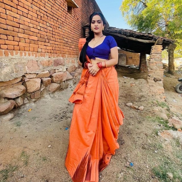 Prajakta Dusane Photos: Latest HD Images, Pictures, Stills & Pics ...