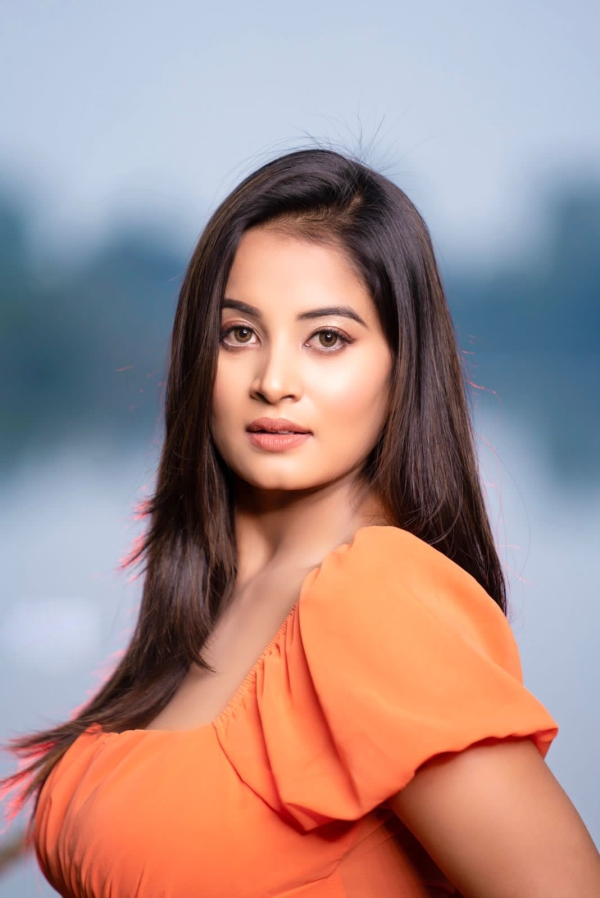 Anusha Rai Photos: Latest HD Images, Pictures, Stills & Pics - FilmiBeat