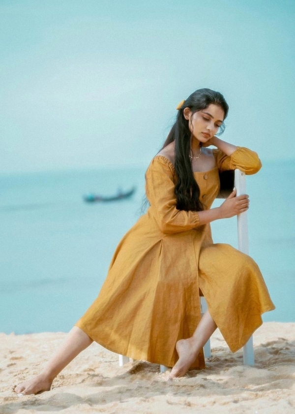 Mamitha Baiju Photos: Latest HD Images, Pictures, Stills & Pics - FilmiBeat