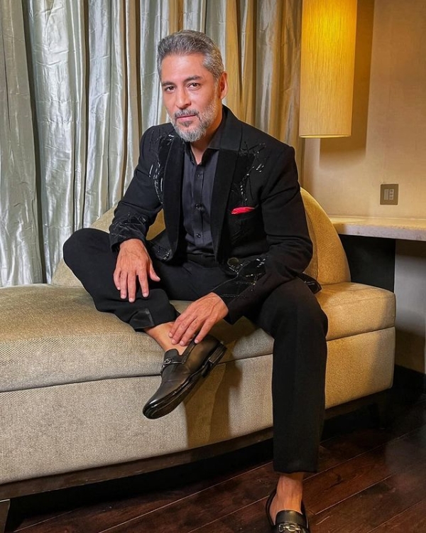 Tarun Arora Shirtless