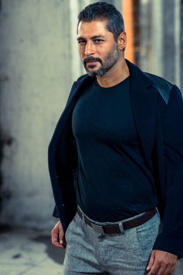 Tarun Arora Shirtless