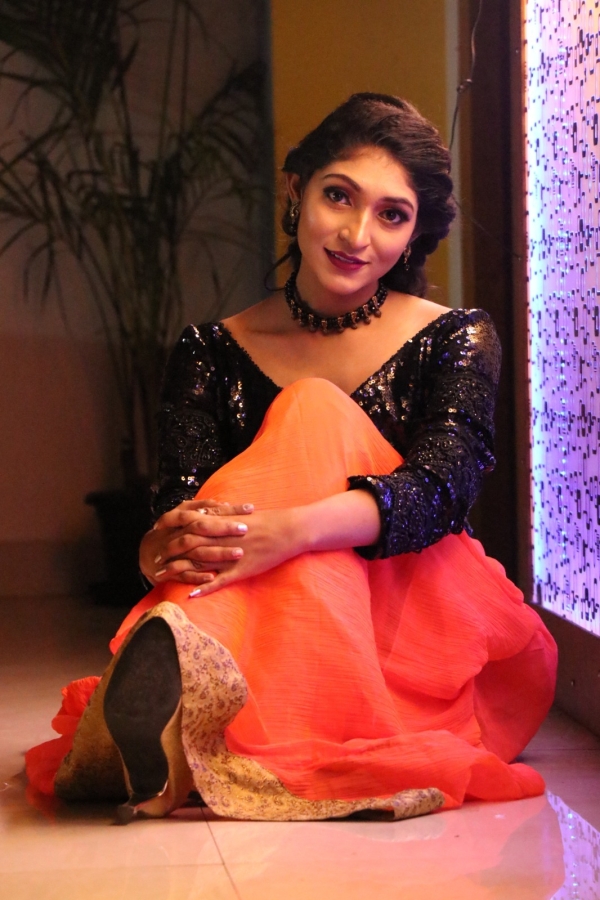 Amoolya Gowda Photos: Latest HD Images, Pictures, Stills & Pics - FilmiBeat