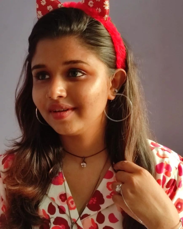 Angeline Maria Photos [HD]: Latest Images, Pictures, Stills of Angeline ...