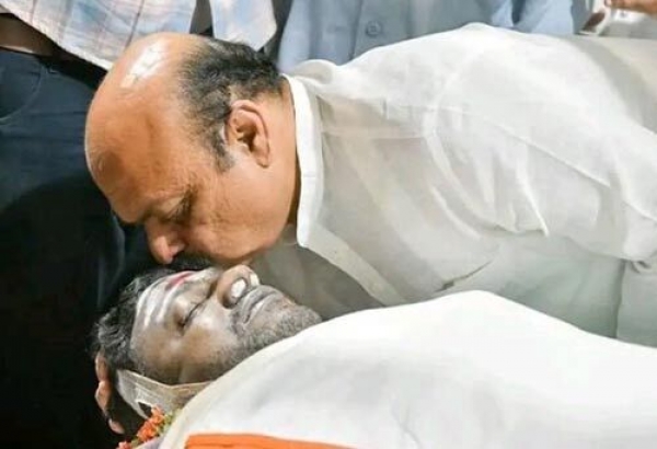 Puneeth Rajkumar Birth Anniversary Special: Why Did People Of Karnataka ...