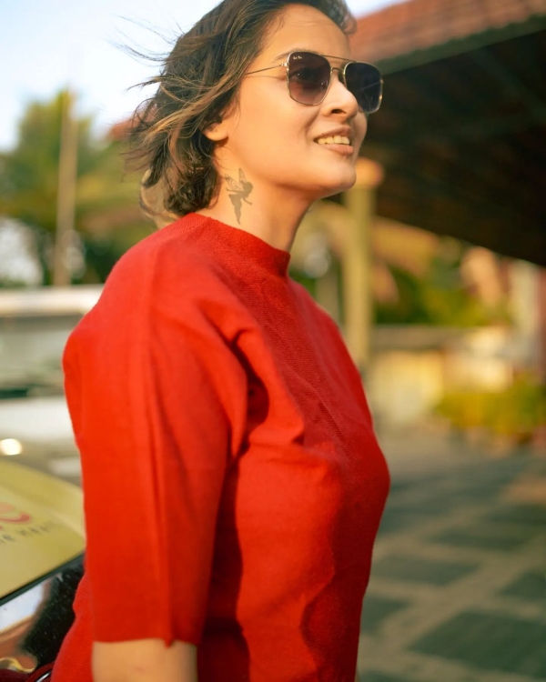 Viber Good Devu Photos [HD]: Latest Images, Pictures, Stills of Viber ...