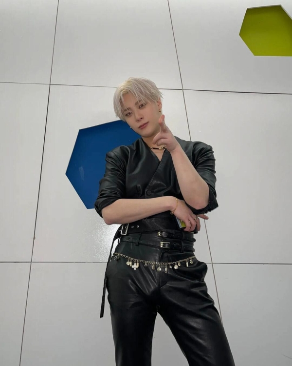 25-year-old K-Pop Star Moonbin dies, fans say “It’s always the people ...